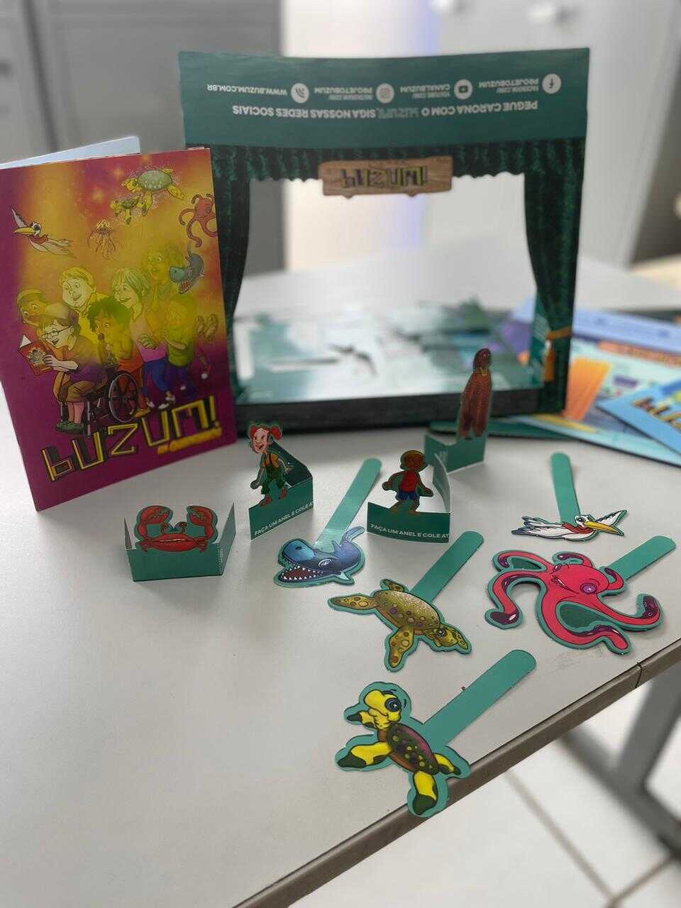 Companhia de teatro BuZum encanta alunos da rede municipal com peças ...